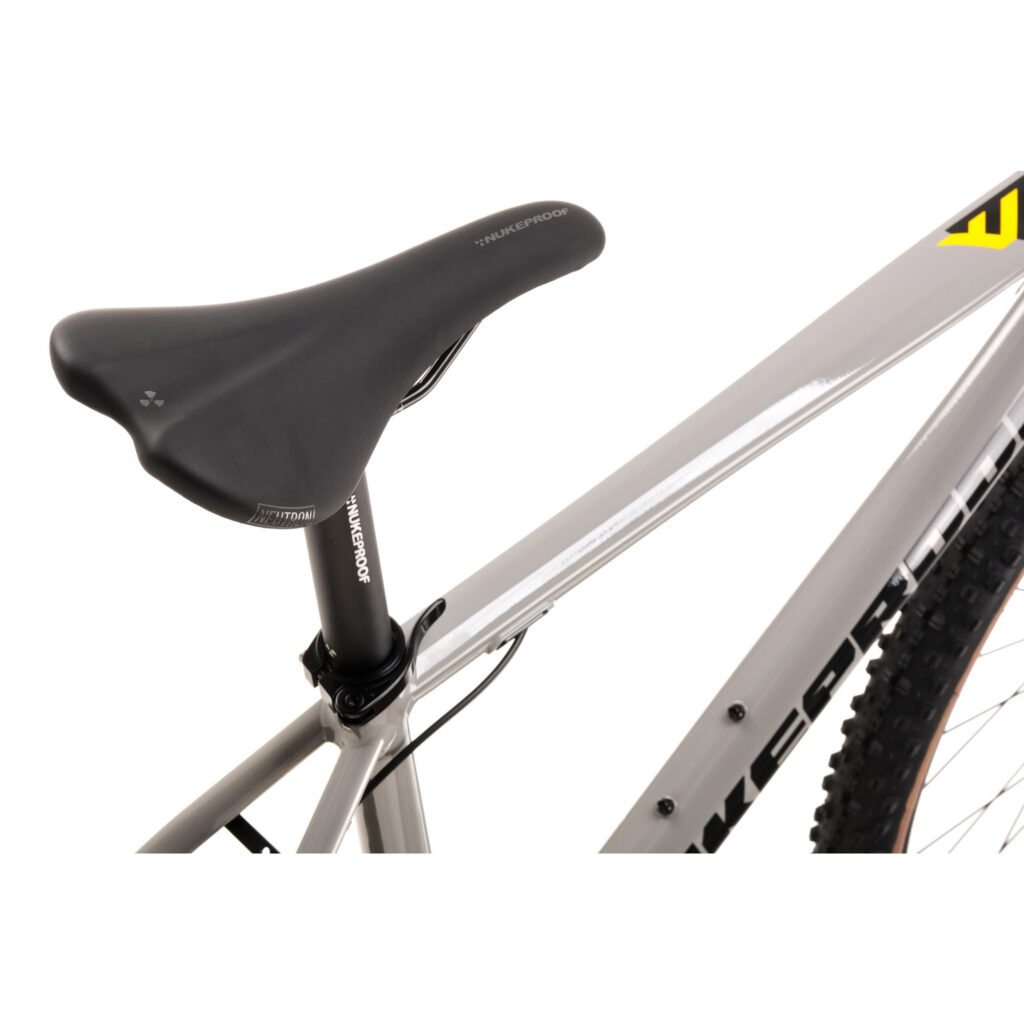 Nukeproof Digger 275 Comp Bike (2021) - b1keSTORE